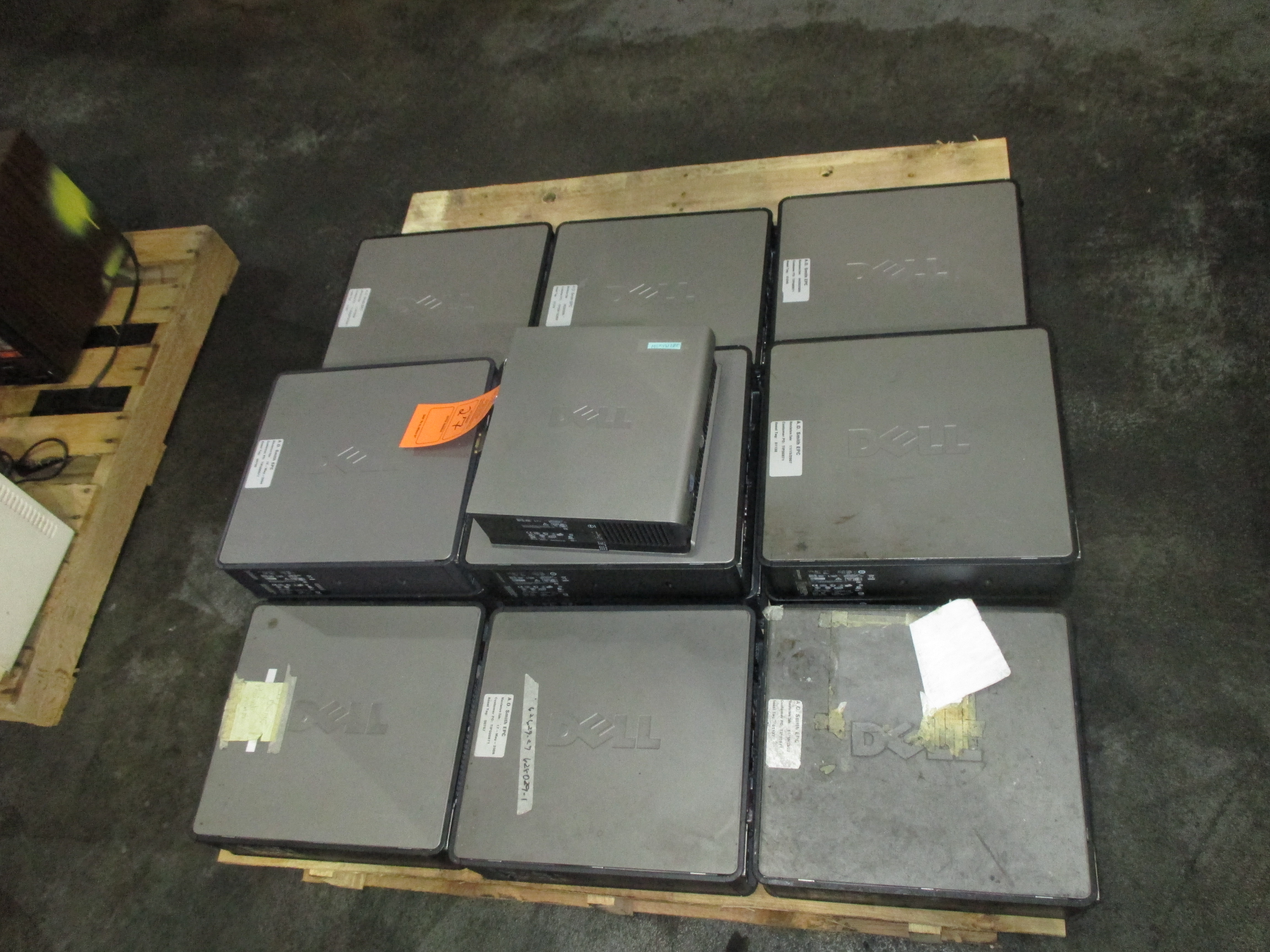PALLET OF DELL COMPUTERS