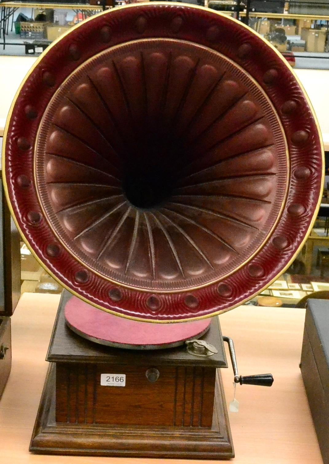 Continental Horn Gramophone with oak case, Alba Piccolo reproducer ...