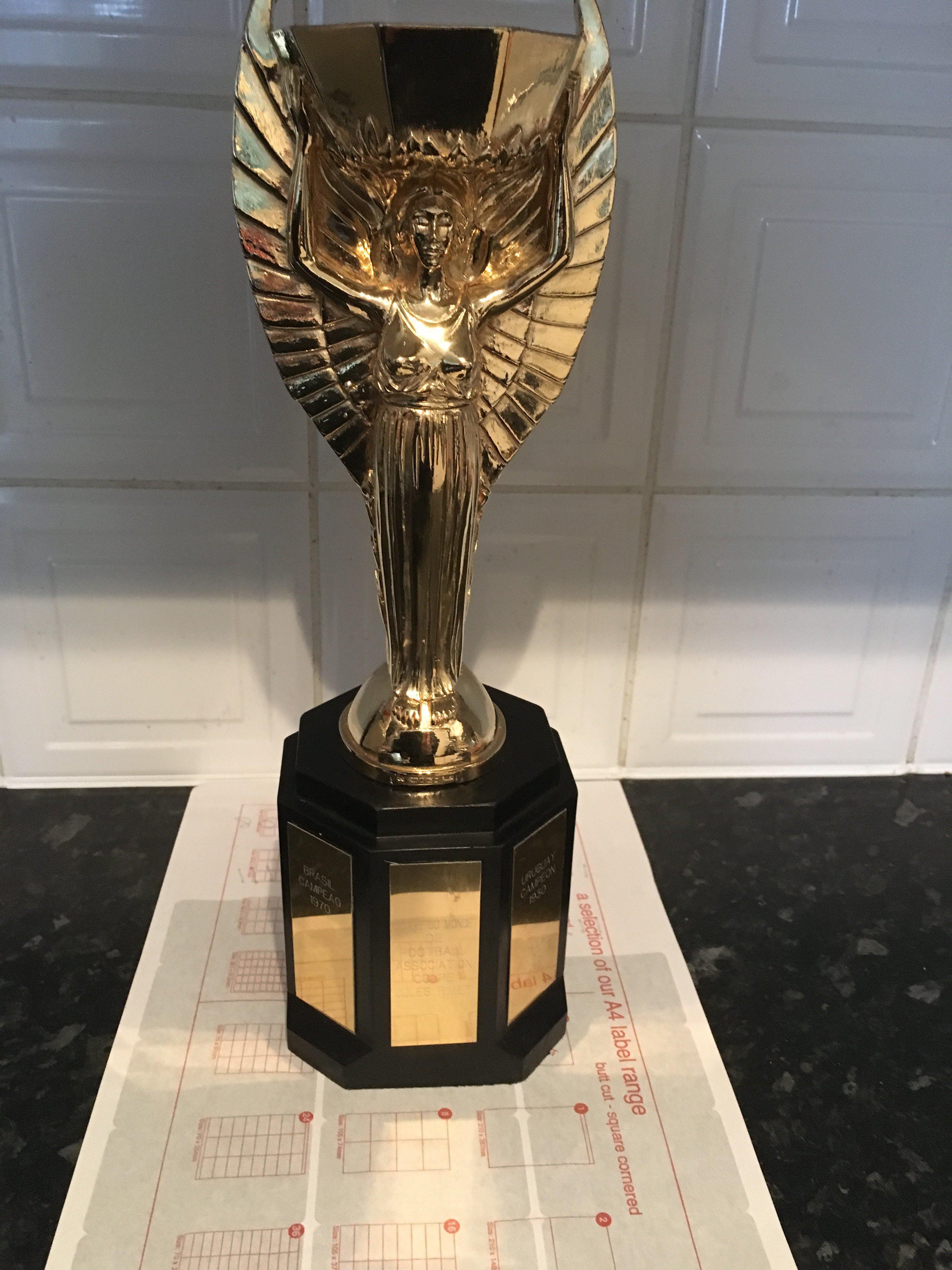 Jules Rimet World Cup Trophy: Impressive replica, 9ct gold plated, with ...