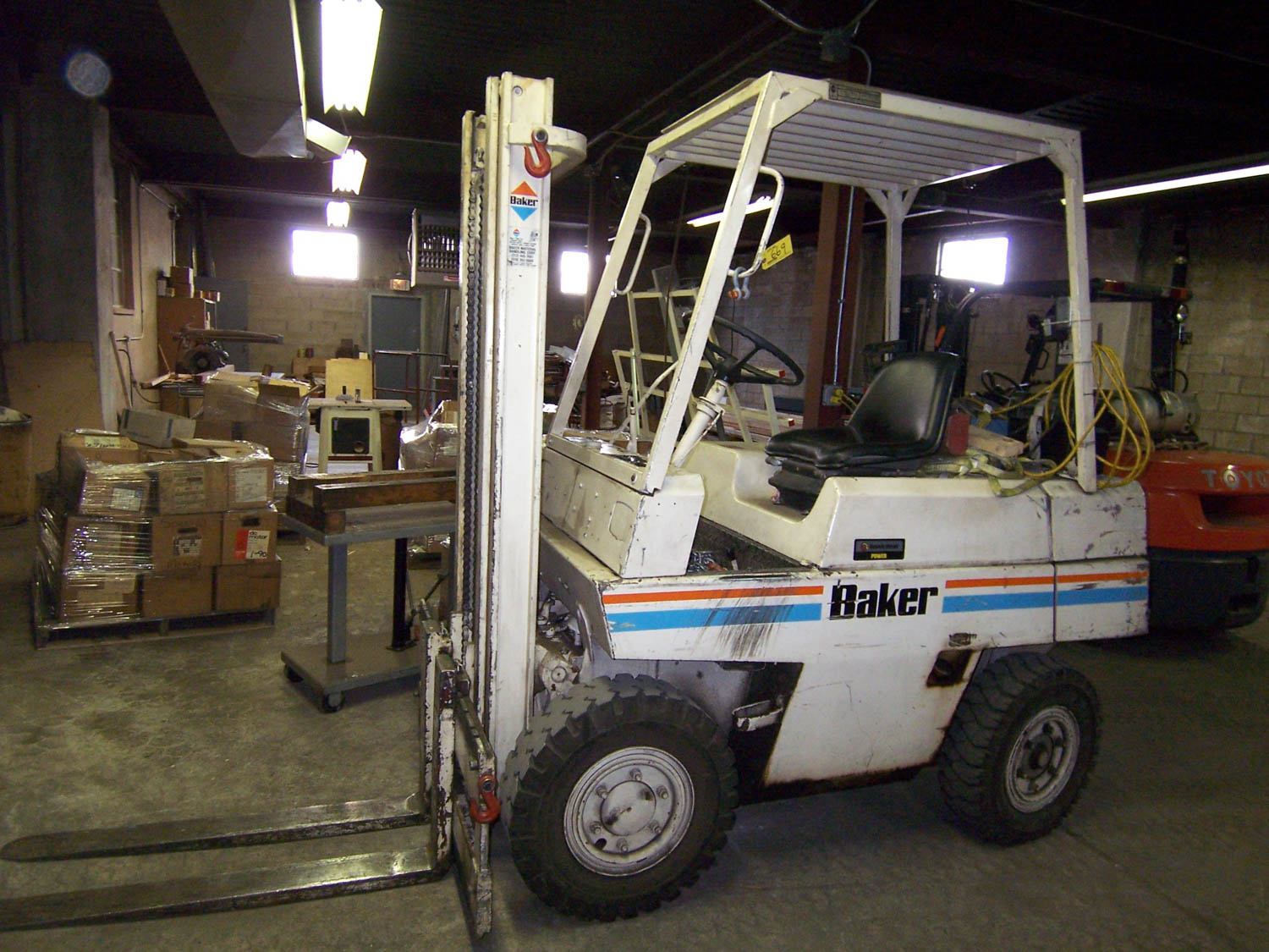 BAKER 6000# CAPACITY DIESEL POWERED FORKLIFT TRUCK, WITH HYDRAULIC ...