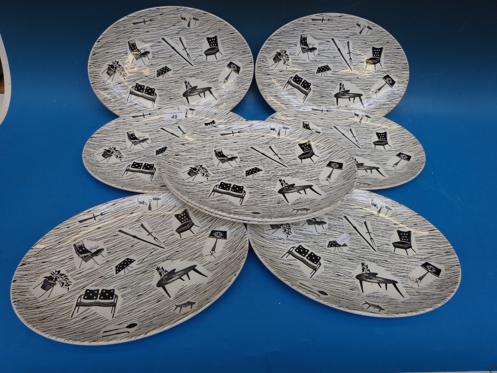Eight Ridgway Pottery oval plates in the Homemaker pattern