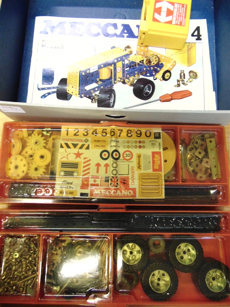 MECCANO - ASSORTED circa 1970s, comprising yellow, blue, black and ...