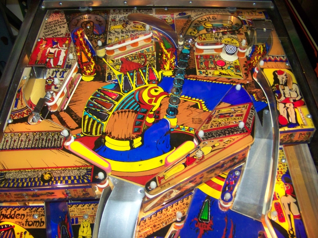PHARAOH PINBALL MACHINE WILLIAMS 1981 Item is in used condition ...