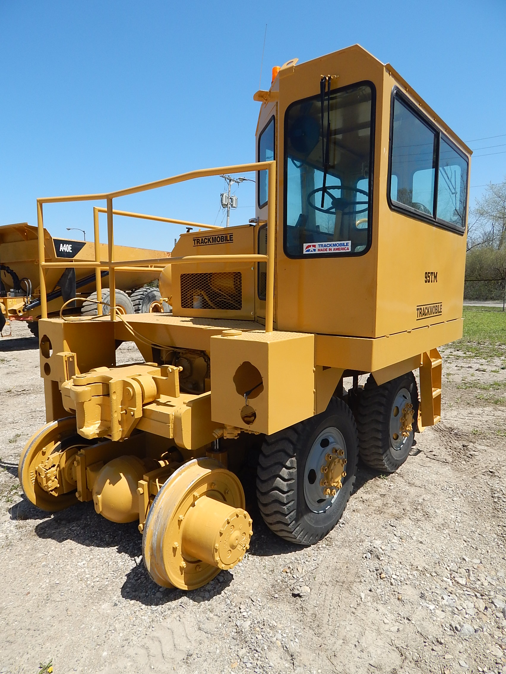 Trackmobile Model 95TM Railcar Mover, s/n LGN 960961289, 3-Speed ...