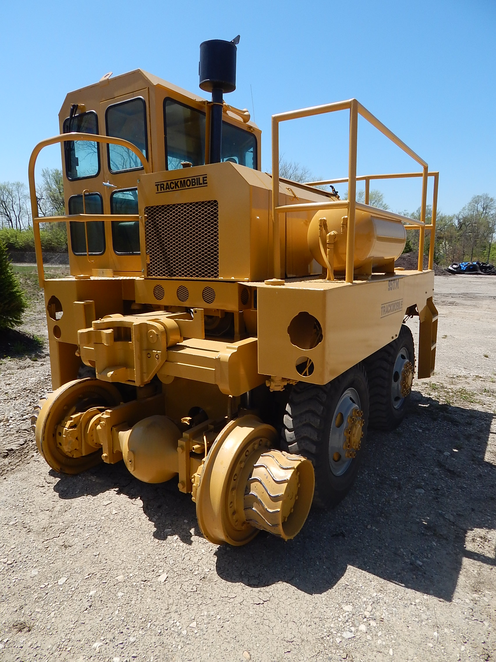 Trackmobile Model 95TM Railcar Mover, s/n LGN 960961289, 3-Speed ...