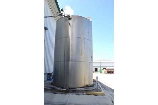10,000 Gallon Stainless Steel Silo, Stainless Steel Interior and ...