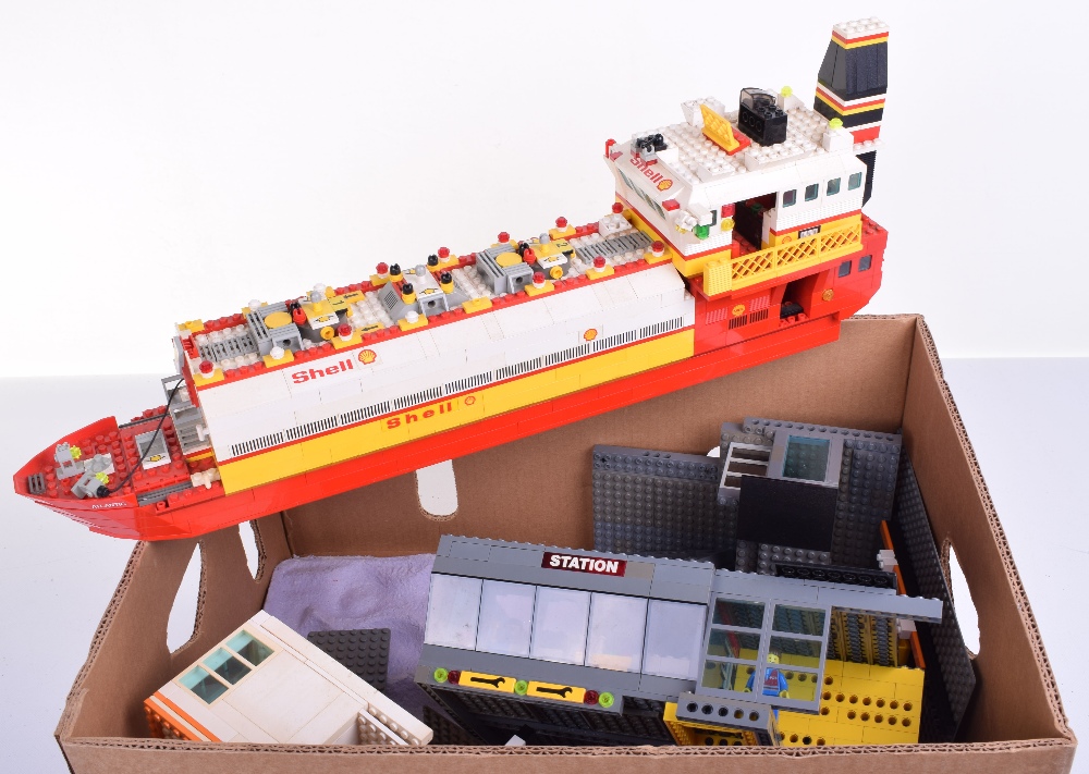 Large Quantity of Lego, including large Shell Oil Tanker Ship, from ...