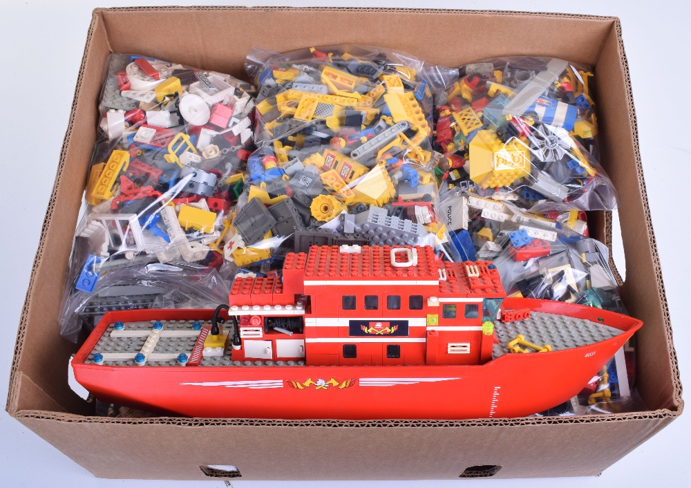 Large Quantity of Lego, including large Shell Oil Tanker Ship, from ...