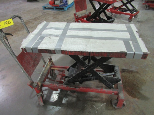 ULINE MODEL H-1783 LIFT TABLE ON CASTORS, 1760 LBS CAPACITY