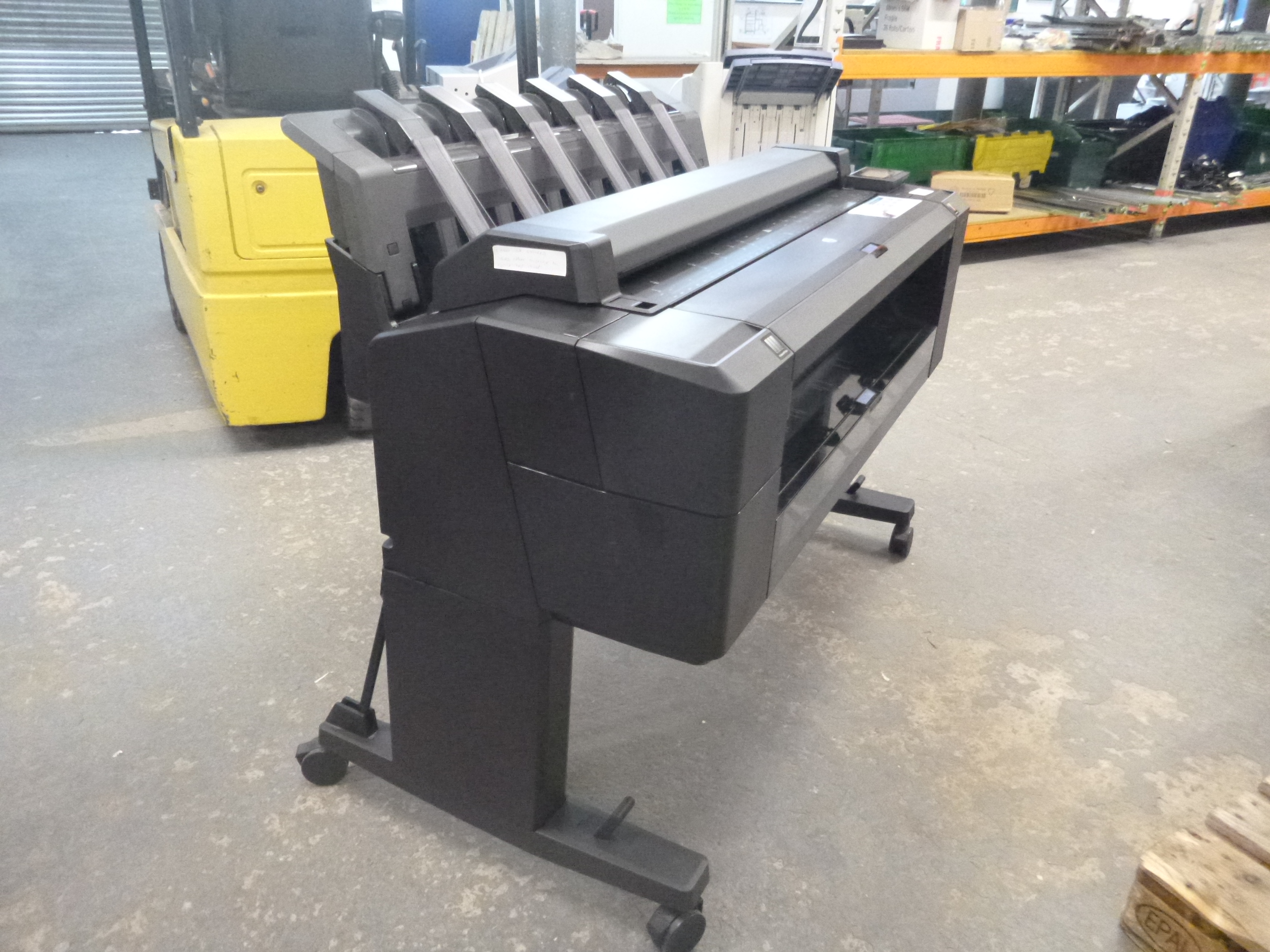 HP DESIGNJET T2500 WIDE FORMAT PRINTER/PLOTTER. WITH TEST PRINT. CYAN ...