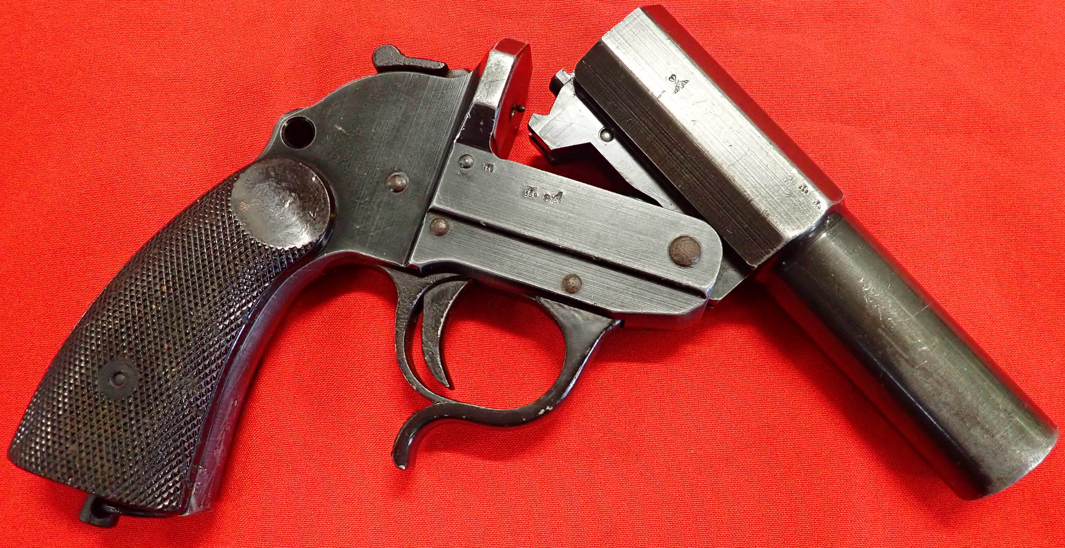 WW2 German 1941 production flare gun ‘leuchtpistole’ 34 pistol by ...