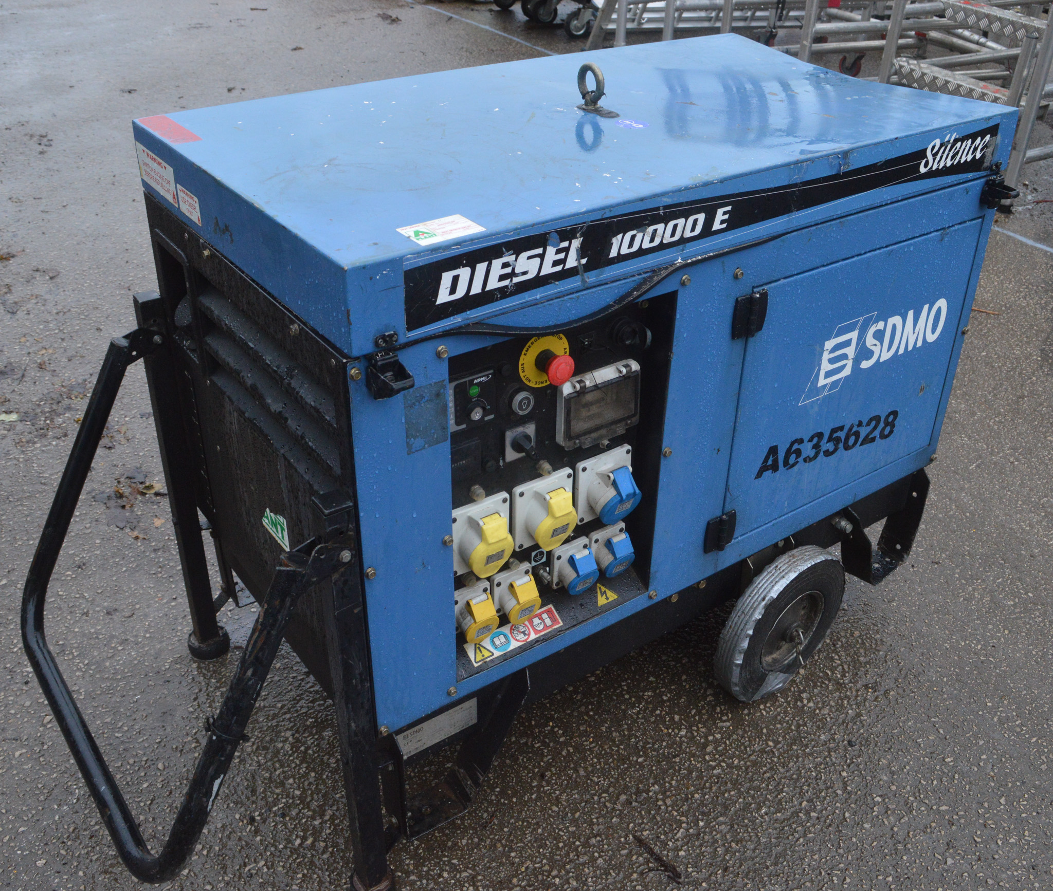 SDMO 10000E 10 kva diesel driven generator Recorded Hours: 6156 A635628