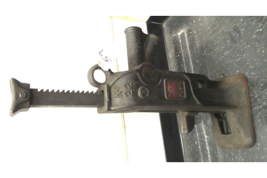 Simplex No. 22 10 Ton Railroad Jack
