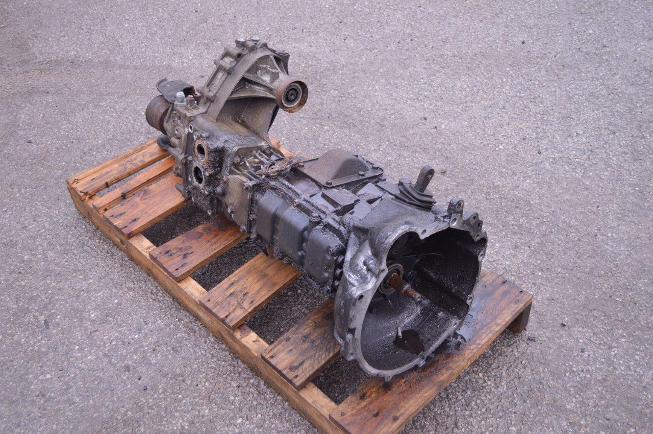 MITSUBISHI L200 GEARBOX AND TRANSFER BOX OUT OF A 2006 L200 2nd GEAR ...