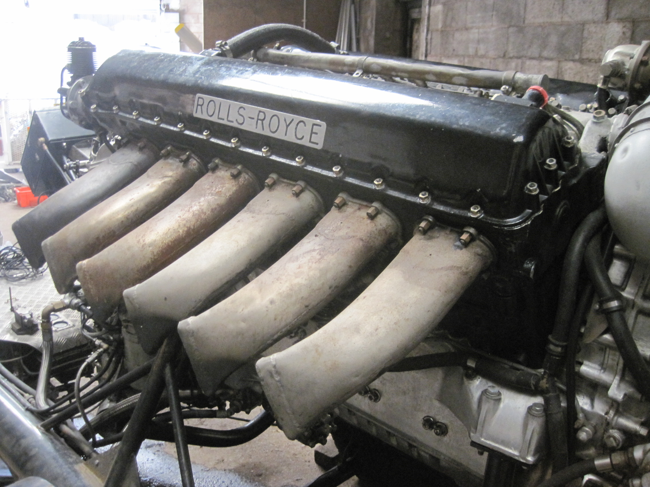 Rolls-Royce Merlin 24 V12 engine mounted to twin axle display trailer ...