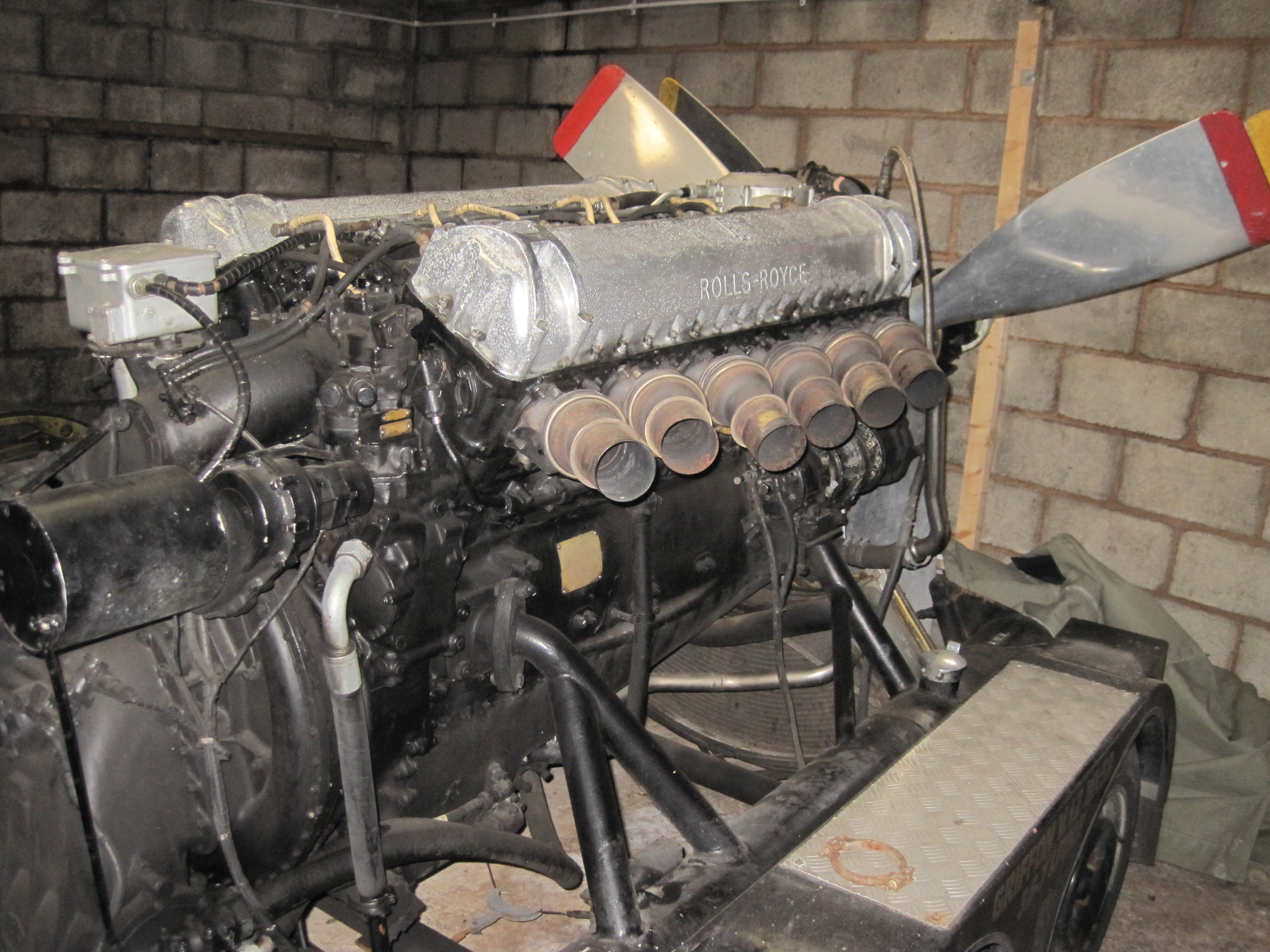 Rolls-Royce Griffon 58 36.7litre V12 engine fitted to twin axle ...