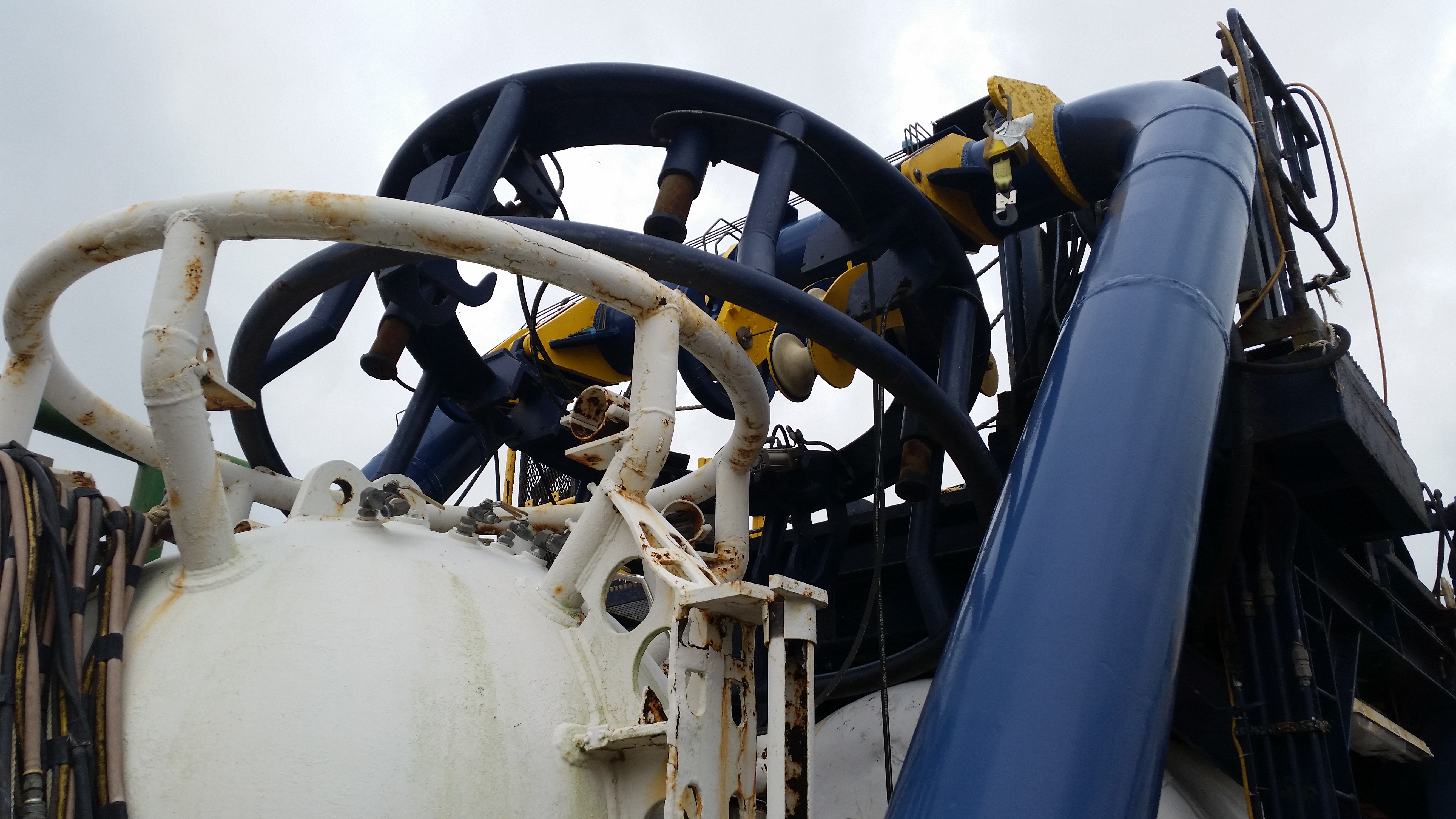 4-Man Saturation Dive System; #05 Complete System Consisting of Sat ...