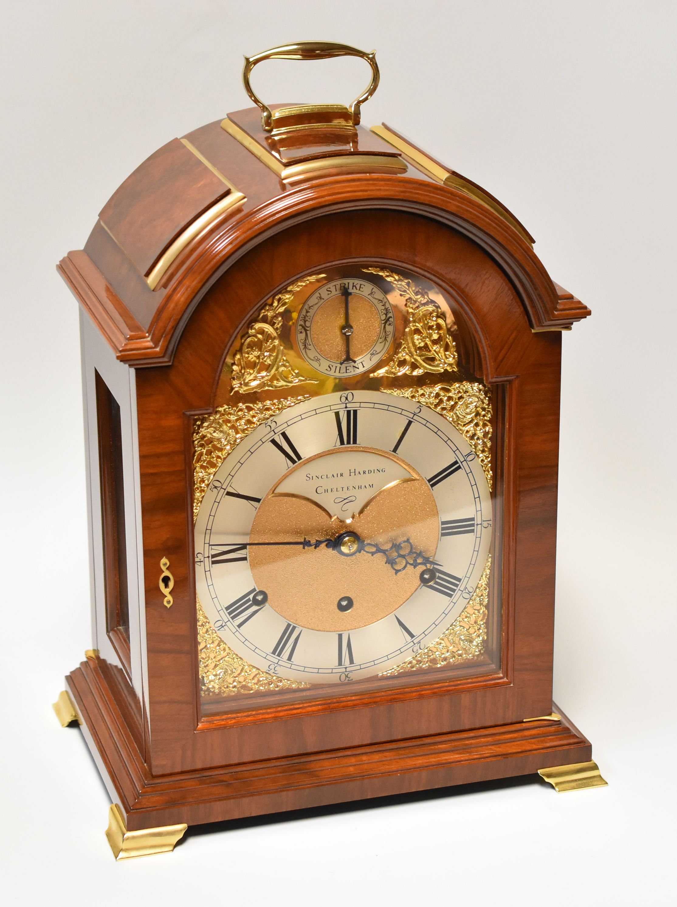 A FINE QUALITY REPRODUCTION BRACKET CLOCK by Sinclair Harding, eight ...