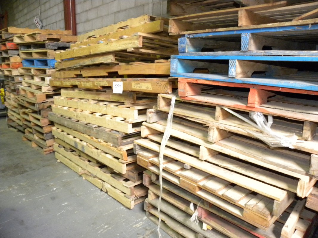 STANDARD SIZE SKIDS - 85PCS, LONG SIZE SKIDS - 15PCS