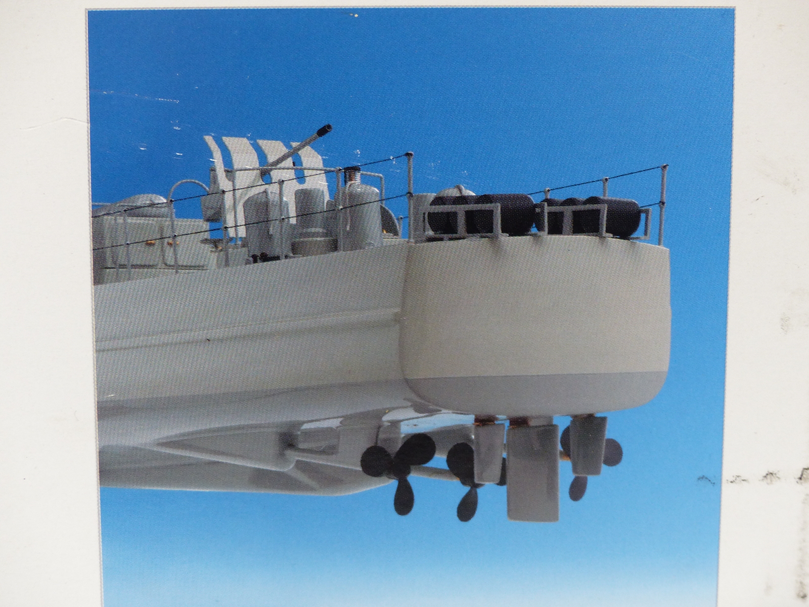 Robbe 1:40 scale model Schnellboot S130 high speed torpedo boat kit ...