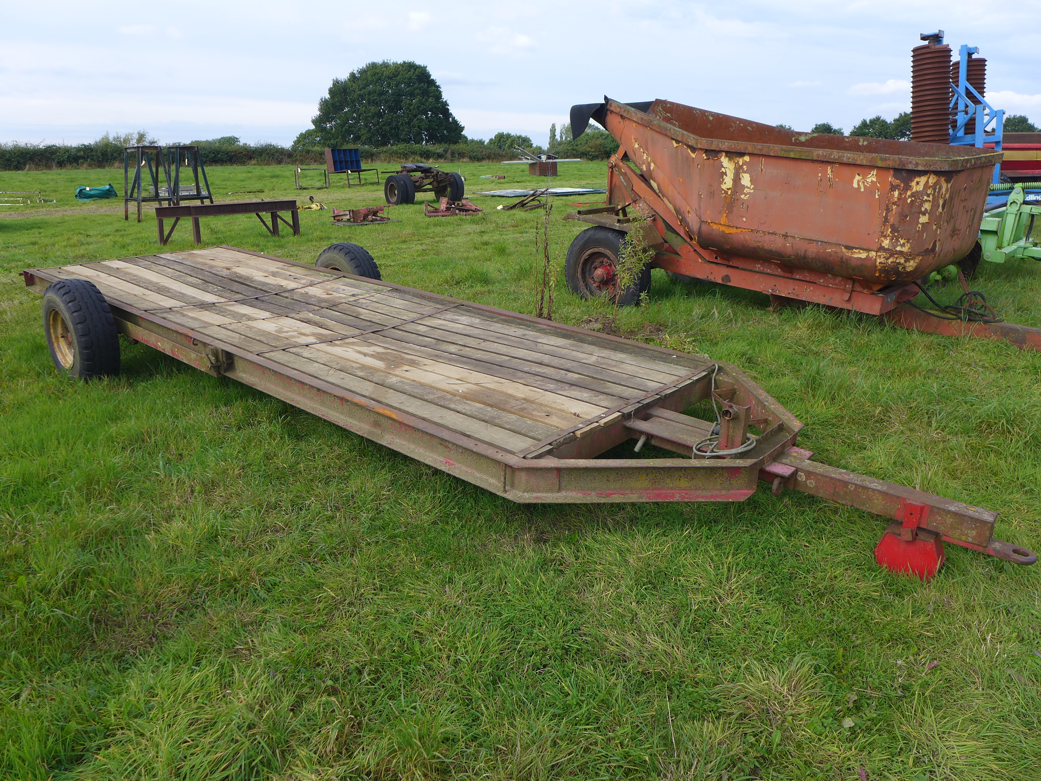 HAYFLAKE SYSTEMS LOW LOADER TRAILER, SINGLE AXLE (3T) (18')
