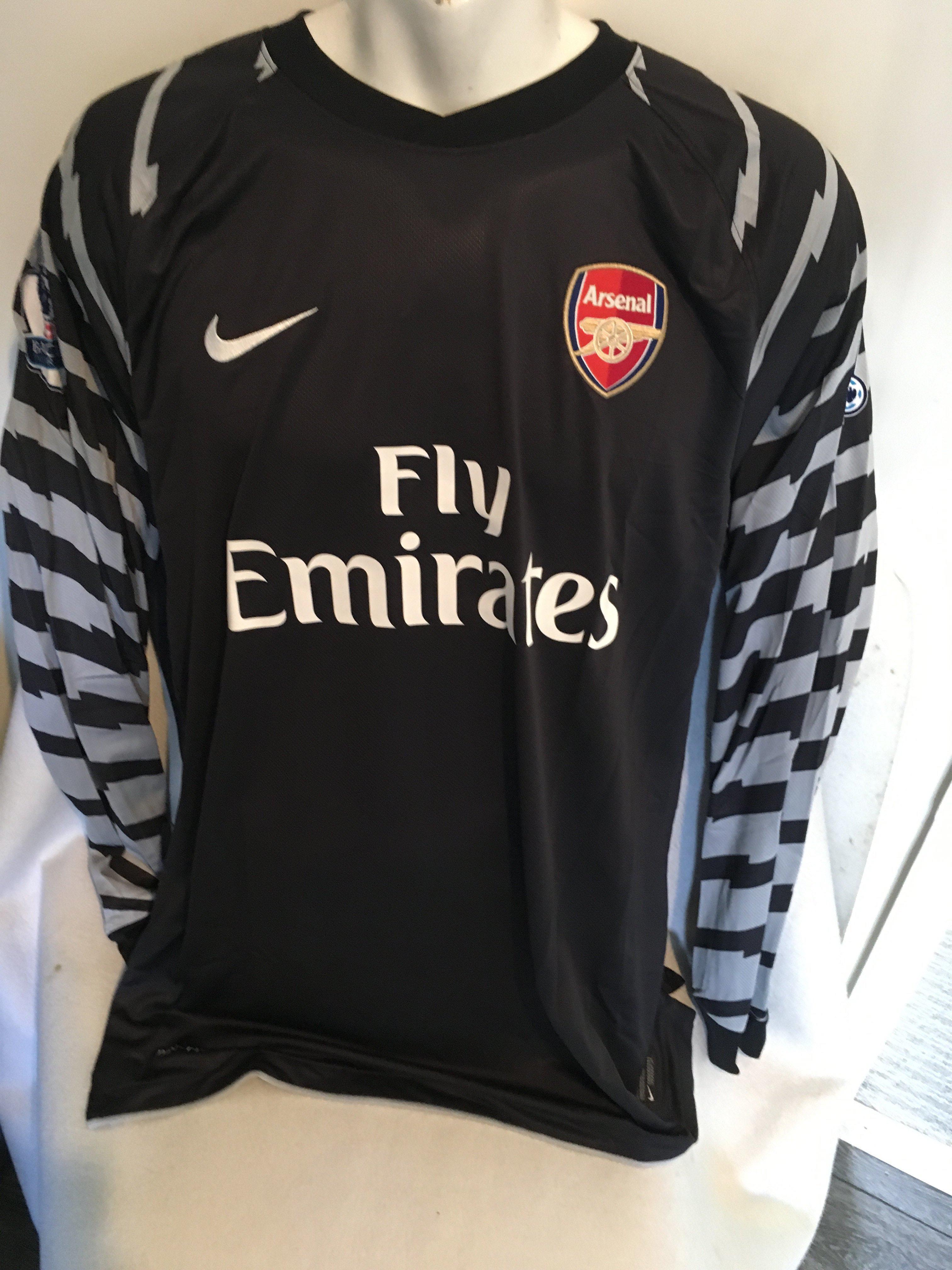 Arsenal 2010/2011 Goalkeepers Match Worn Football Shirt: Long sleeve ...