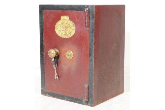 Victorian cast iron Thomas Perry & Son Ltd of Bilston No.1 Fire ...