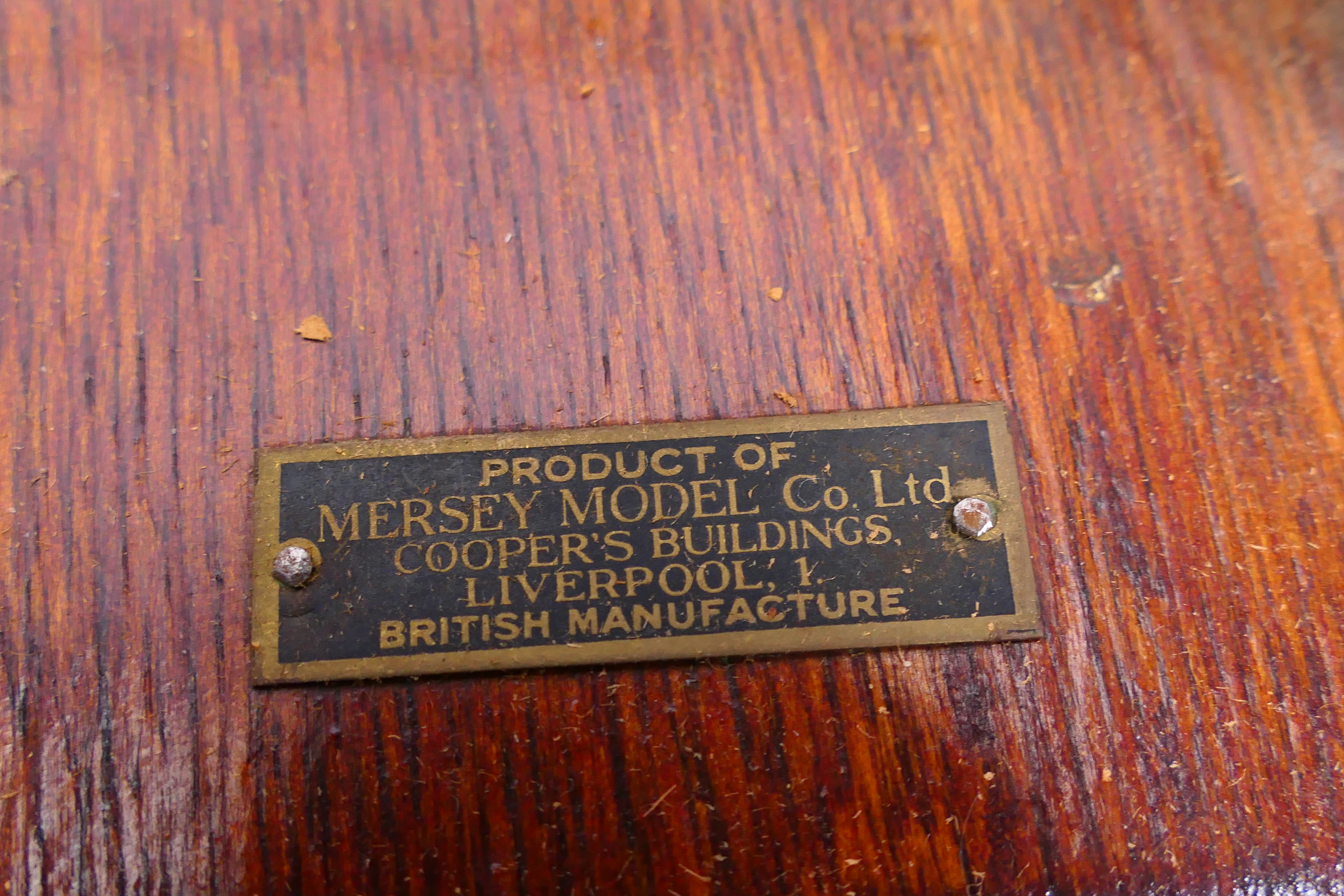 Mersey Model Company - A boxed Horizontal Stationary Steam Engine with ...