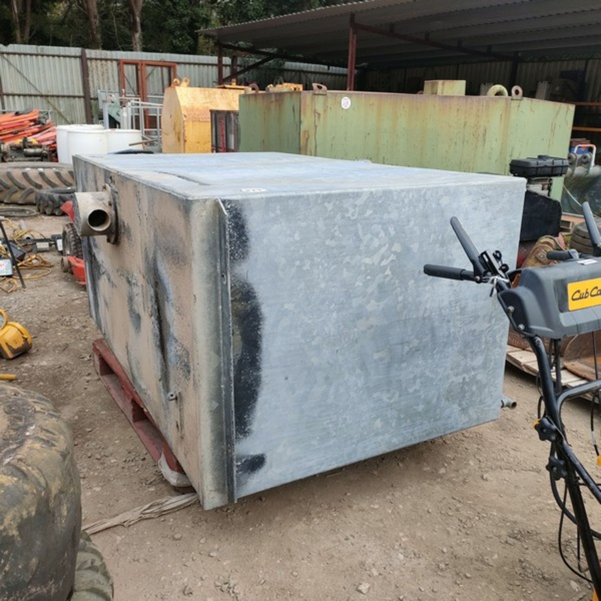 HD GALV WATER TANK