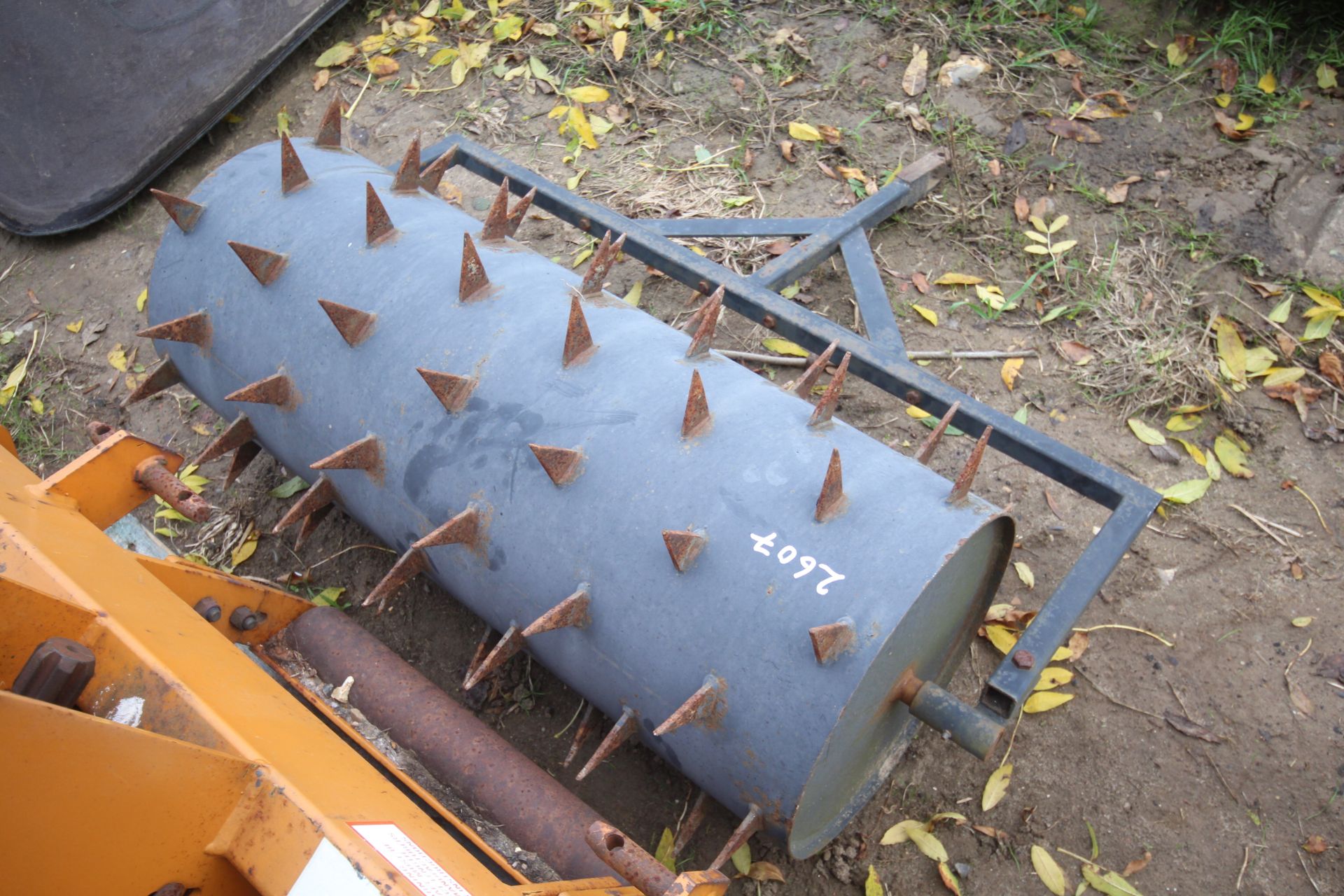 Trailed spiker for garden tractor. V