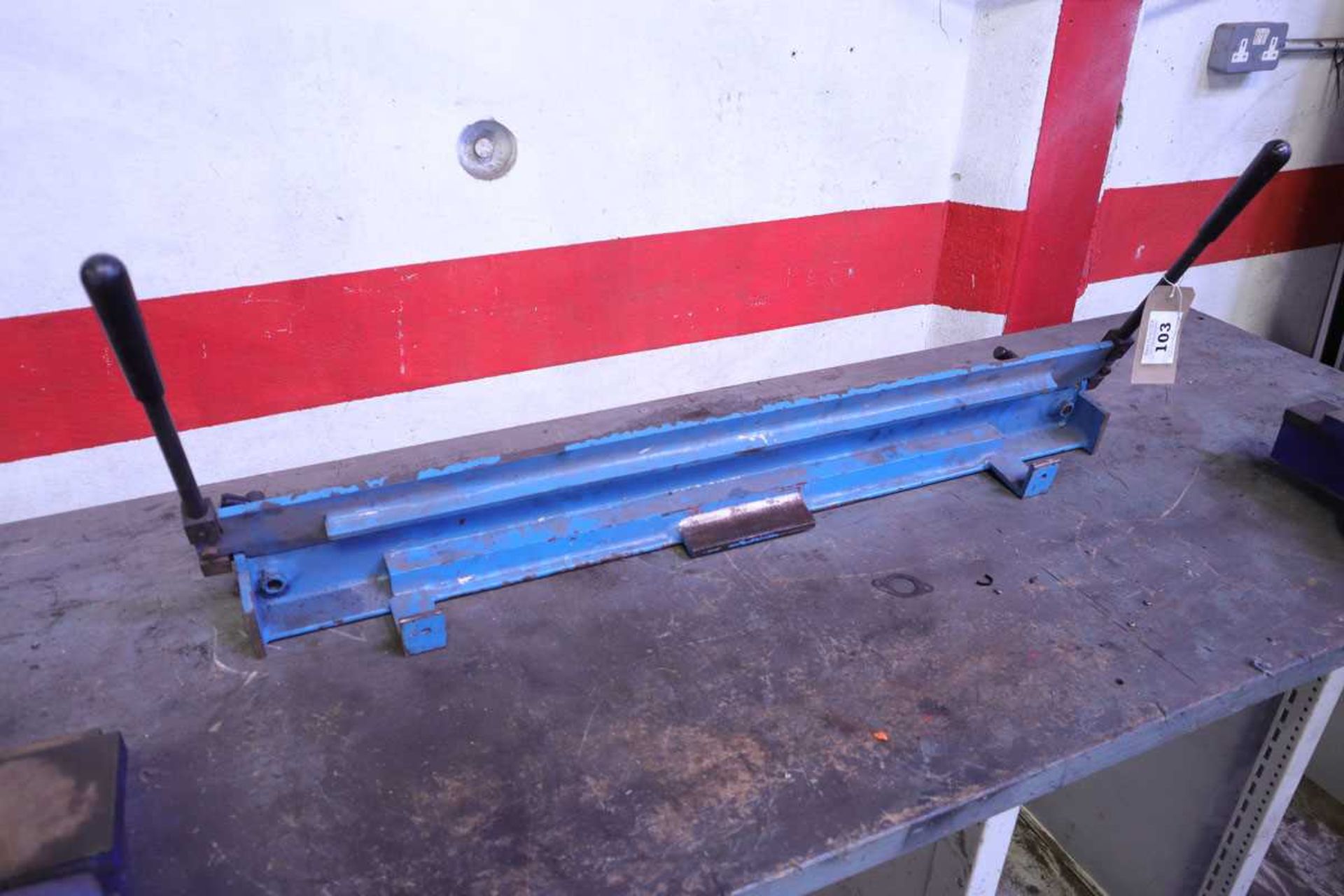 1m bench mountable manual sheet metal folder