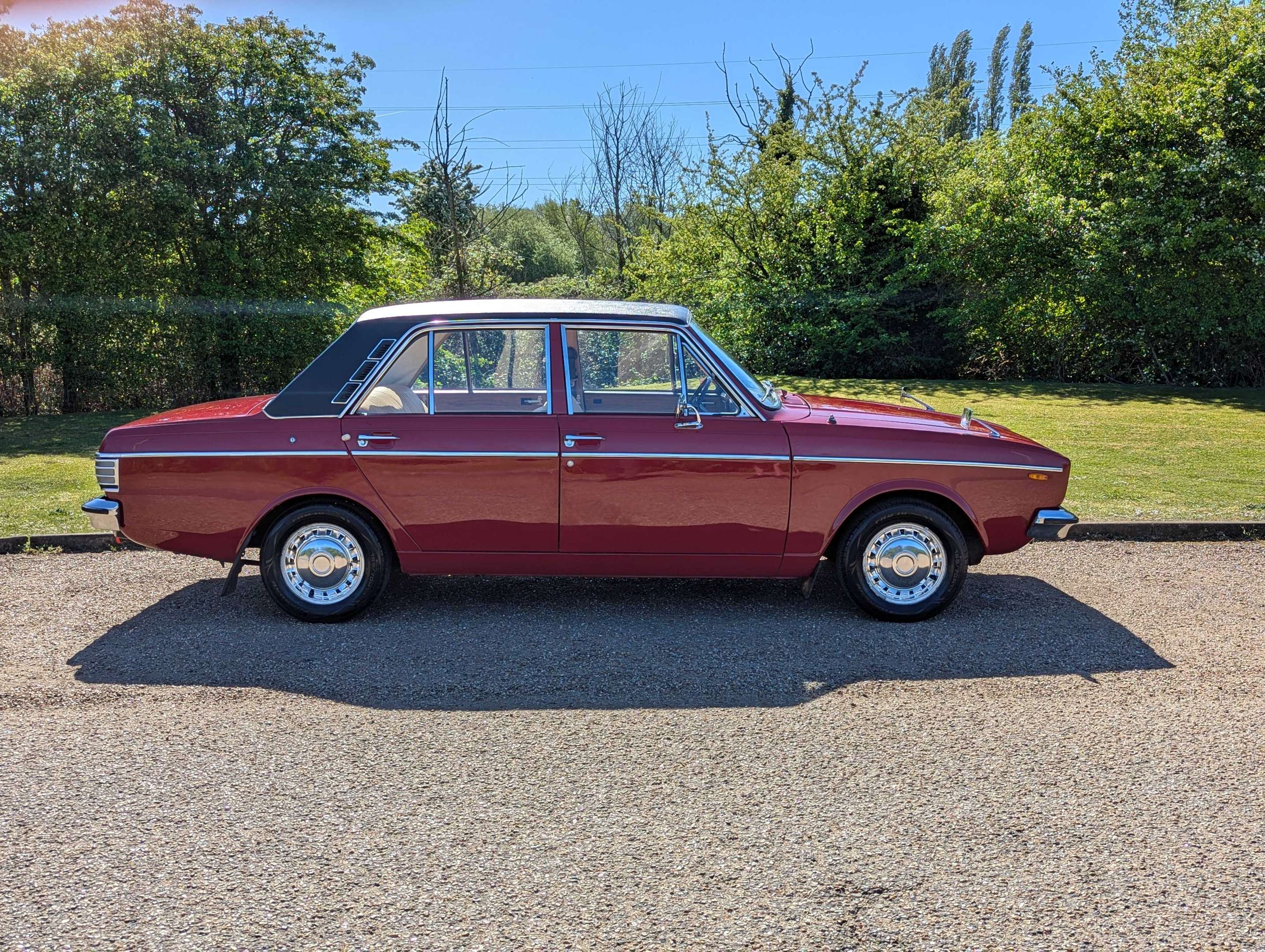 Make & Model:Hillman , Hunter G Luxe Date of Reg:JMT794P Colour:Maroon ...