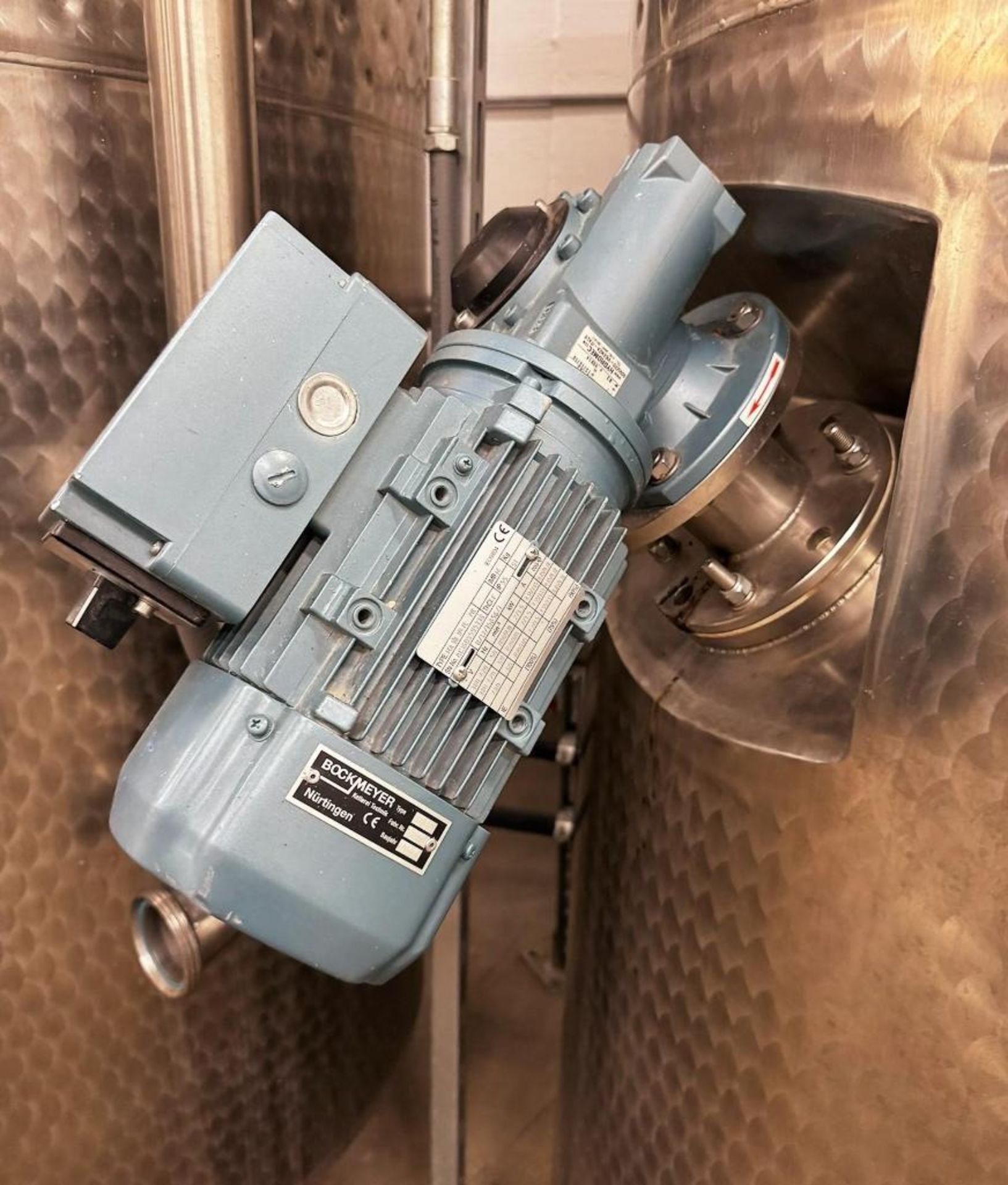 Zottel 5800 Liter Stainless Steel Agitated & Jacketed Fermenter Tank ...