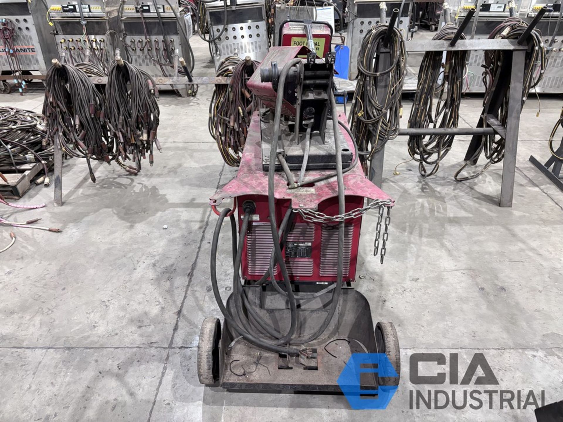 450 AMP LINCOLN POWERWAVE 455M/STT WELDER WITH POWER FEED 10M WIRE FEED ...
