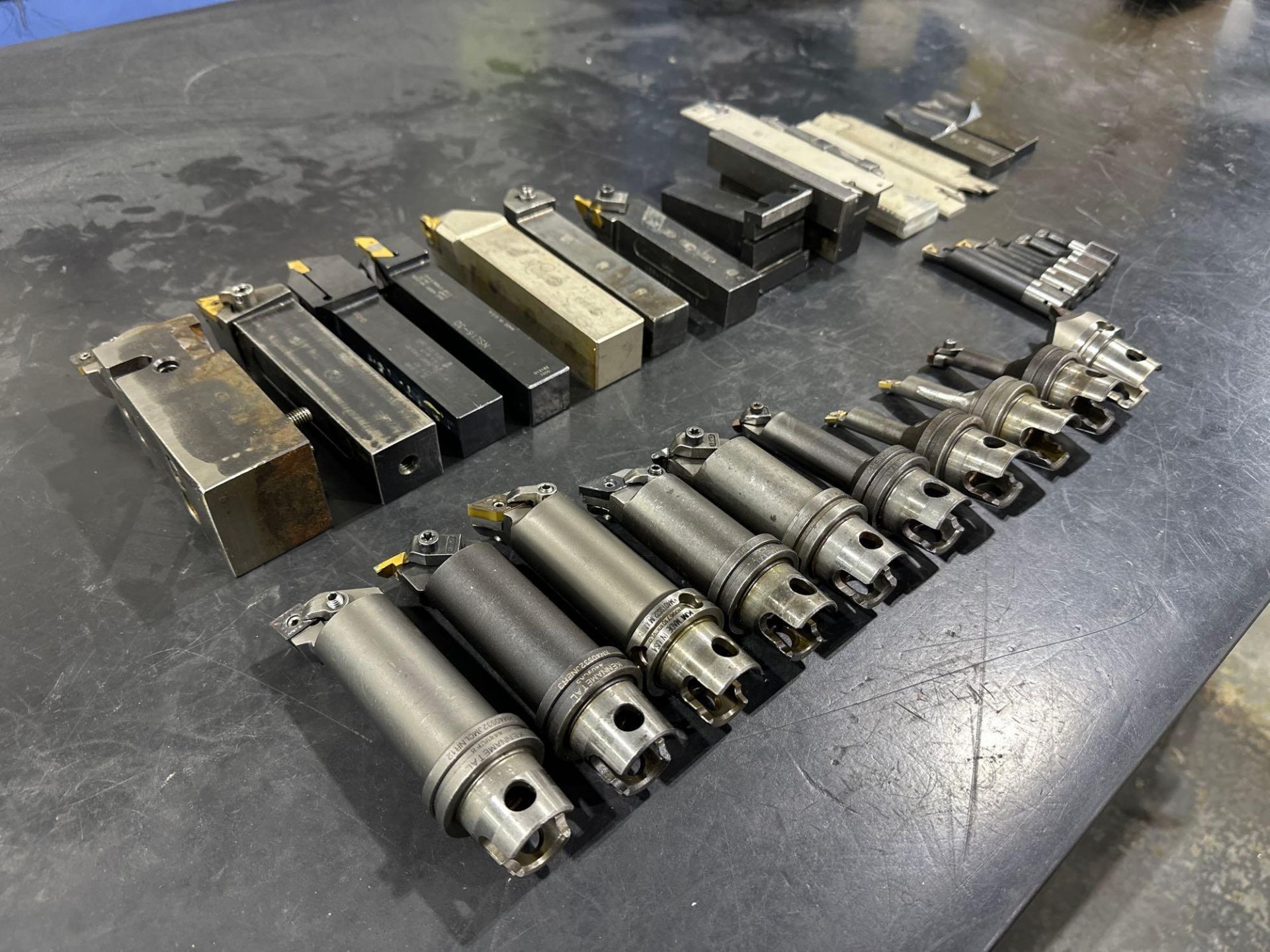 Lot of: Kennametal KM40 Indexable turning head, Indexable Turning Tool ...