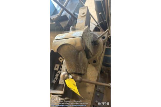 Reed No. 204R Approx. 4" Swivel Base Bench Vise