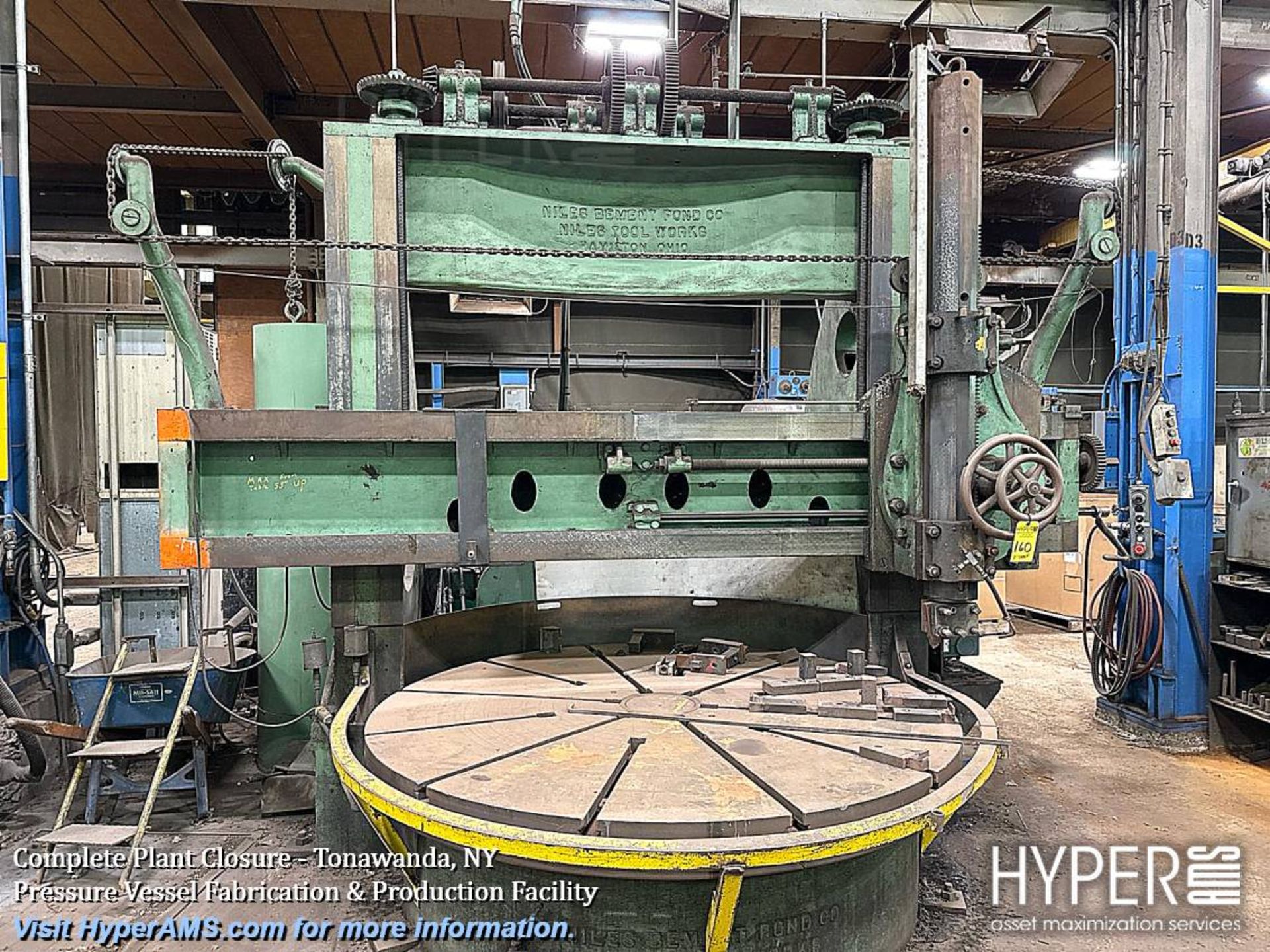 Niles 96" Vertical Boring Mill with 1 manual tool ram, Digital Readout ...
