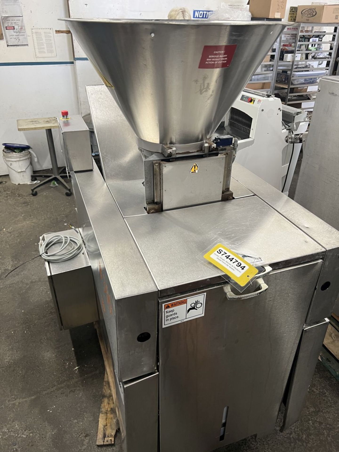 Werner & Pfleiderer Haton BV Dough Divider, Model PARTA SN - Mobile ...