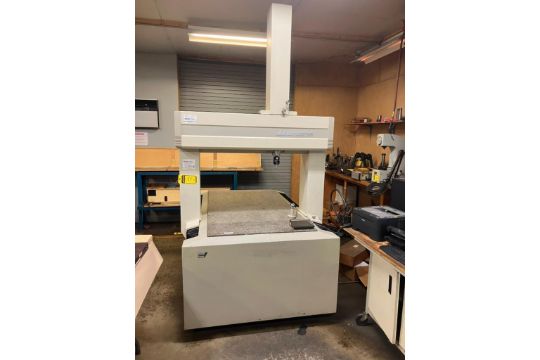 Microstar Model 430-201 CNC Coordinate Measuring Machine