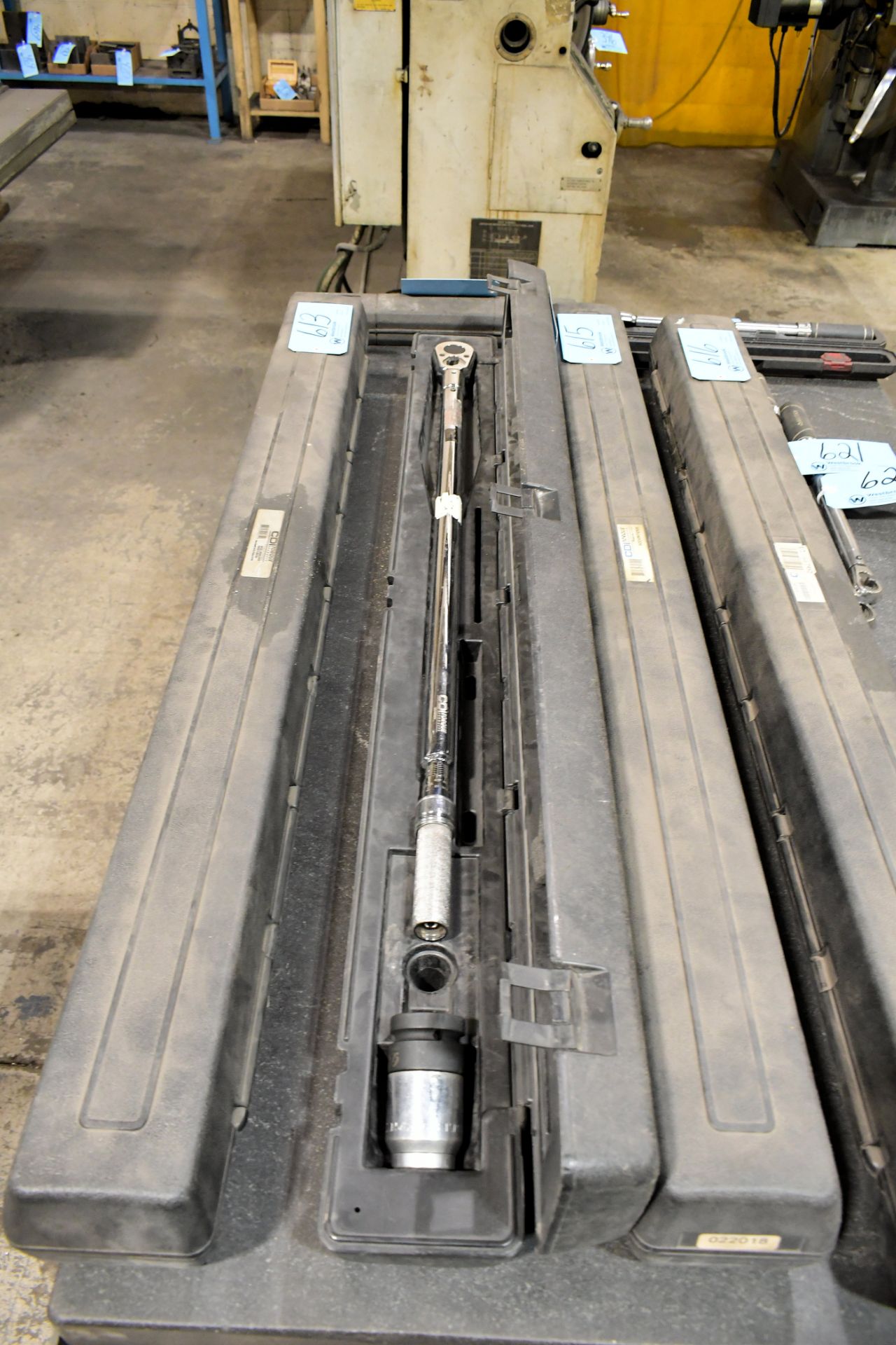 CDI Model 6004MFRMH 3/4" Drive 0 to 600 ft. lb. Adjustable Click Style ...