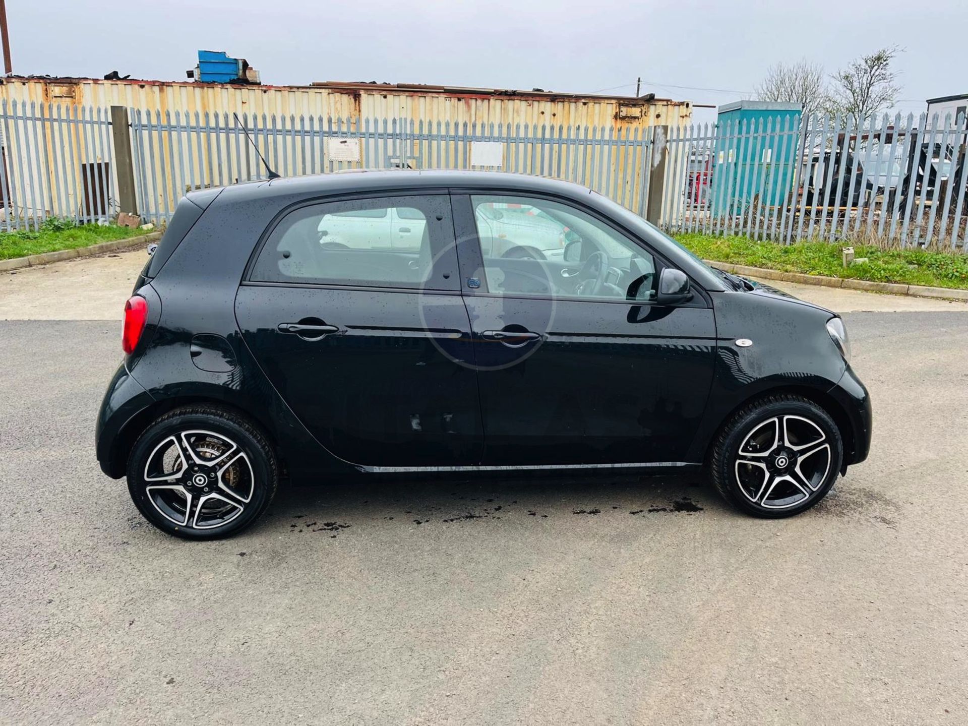 SMART (MERCEDES-BENZ) EQ FORFOUR PULSE PREMIUM *NO VAT* DATE OF ...