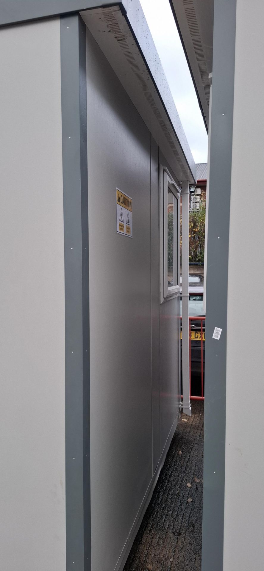 MODULAR PORTAKABIN 25 FT X 10 FT FINISHED IN LIGHT GREY PLASTISOL WITH ...