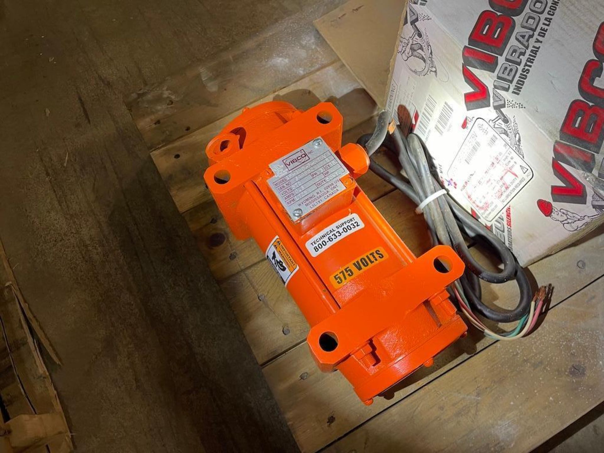 VIBCO 4P-350-3-575V VIBRATORY MOTOR, 1725 RPM, 575V, S/N: 344982 ...