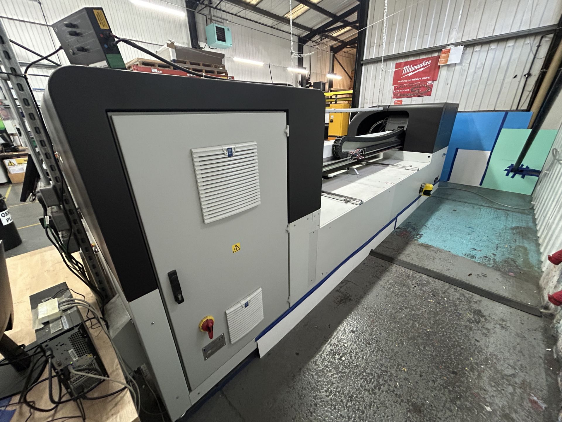 Inca Spyder X UV flatbed wide format digital printer (2019)Serial ...
