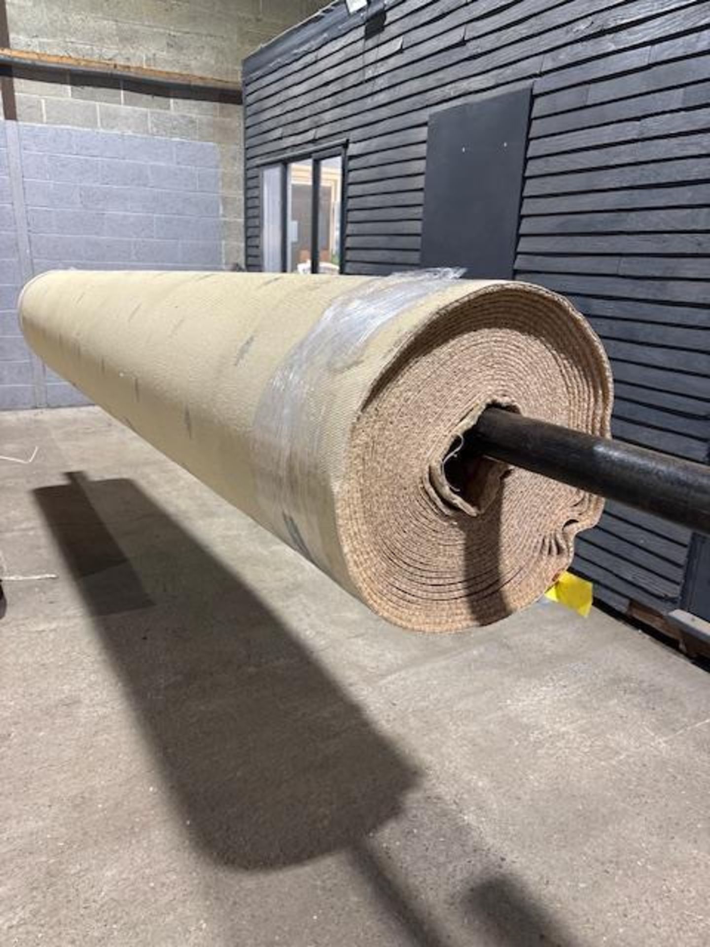 Brintons Axminster 25m x 4m, 100sqm total, 80/20, brand new, Loaded ...