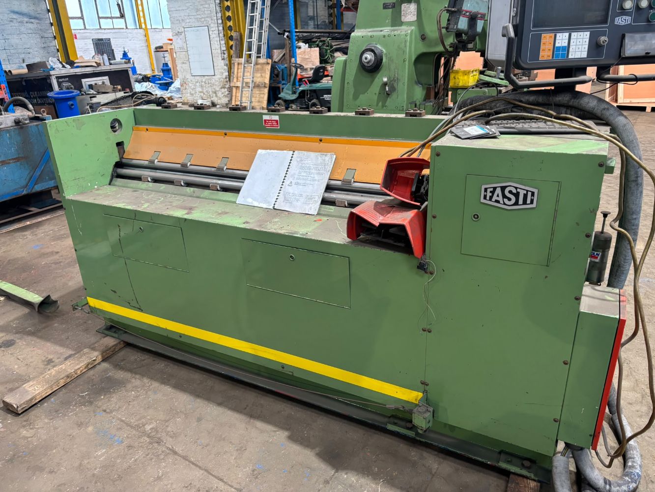 Grievesons Valuers & Auctioneers | No Reserve Engineering Machinery ...