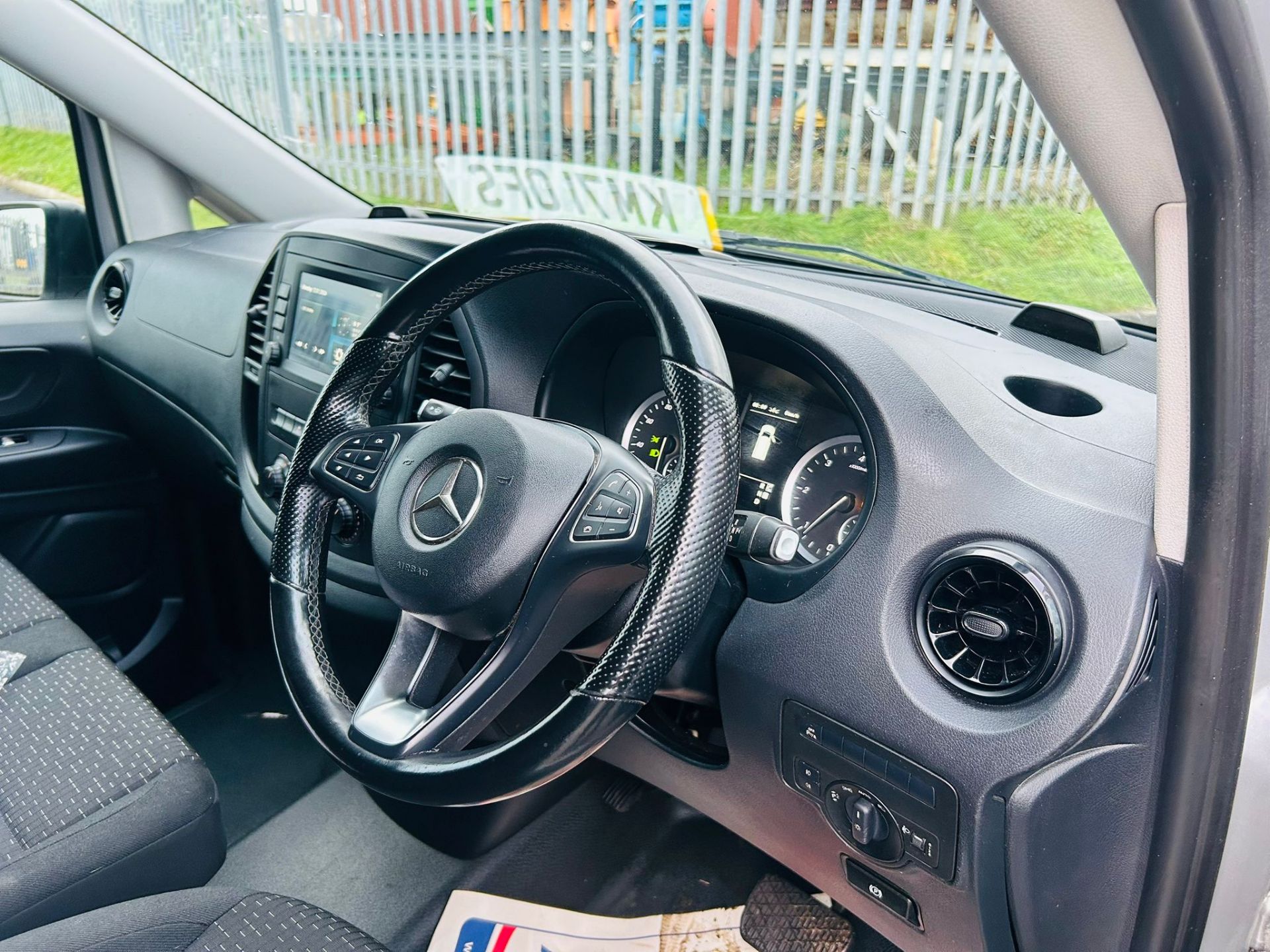 MERCEDES VITO PROGRESSIVE CDI 9G TRONIC AUTOMATIC (71-REG) 1 OWNER FROM ...