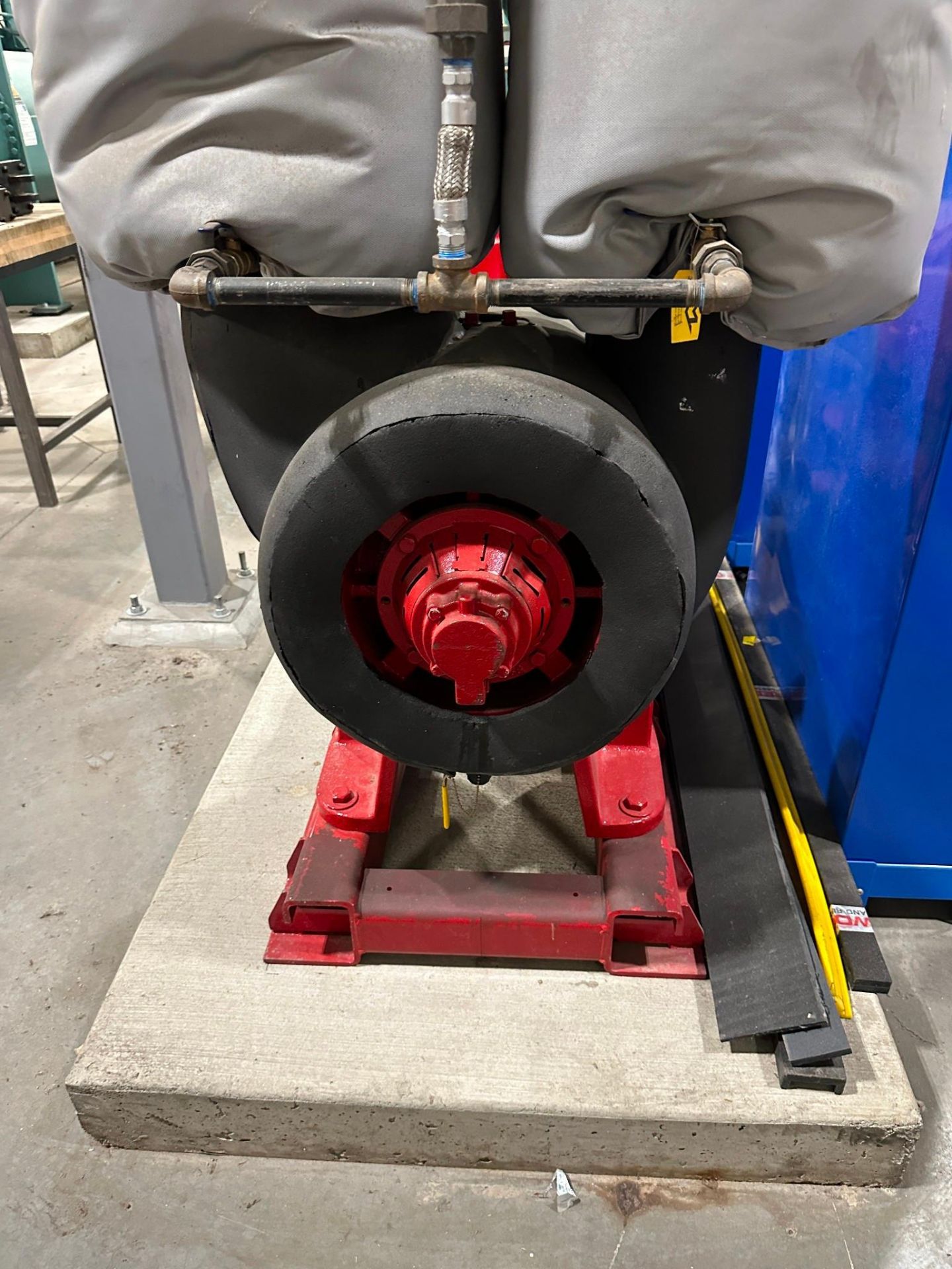 BELL & GOSSETT VSC RHR MODEL 6X8X13.5B 13.375SSF SIC VERTICAL SPLIT ...