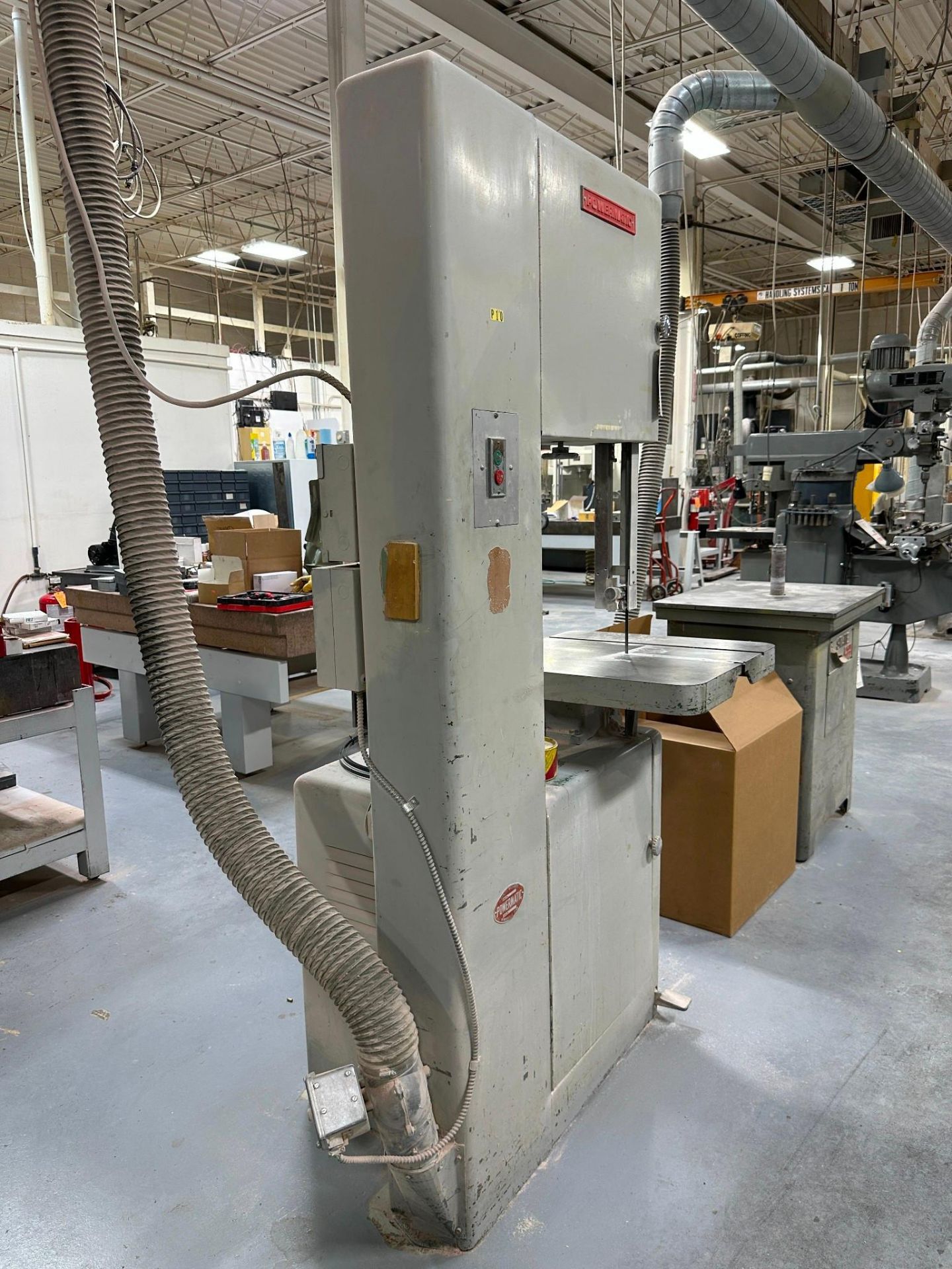 POWERMATIC 20-INCH VERTICAL BAND SAW MODEL NO. 81 S/N 98129 Loading Fee ...