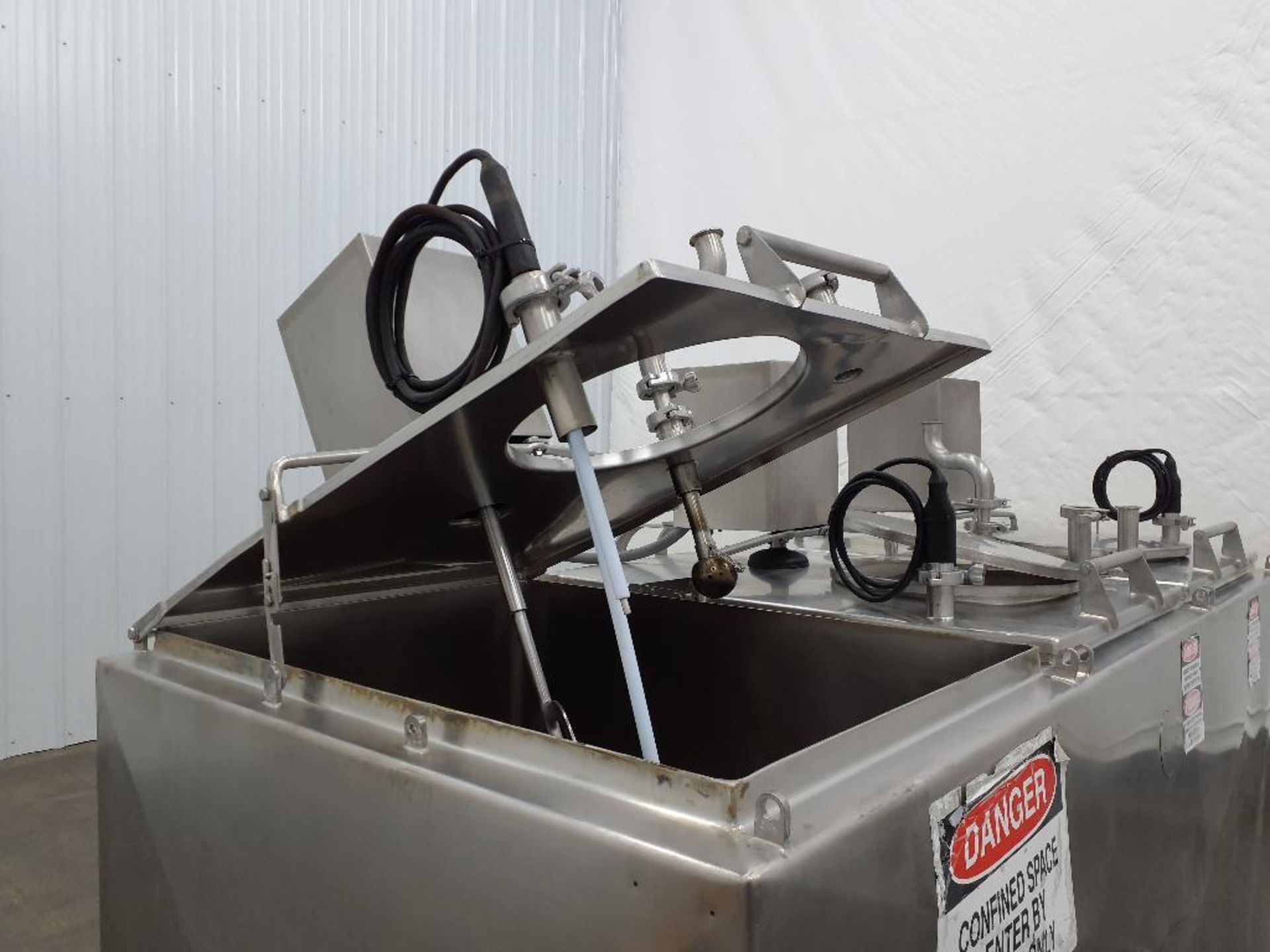 3 Vat Mix Tank: 2 inch DischargeMan hole x3: Diameter: 14 inches Tank ...